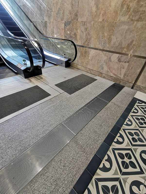 Pedestrian Drainage Grating 304 – Na Phra Lan Tunnel, Bangkok ...